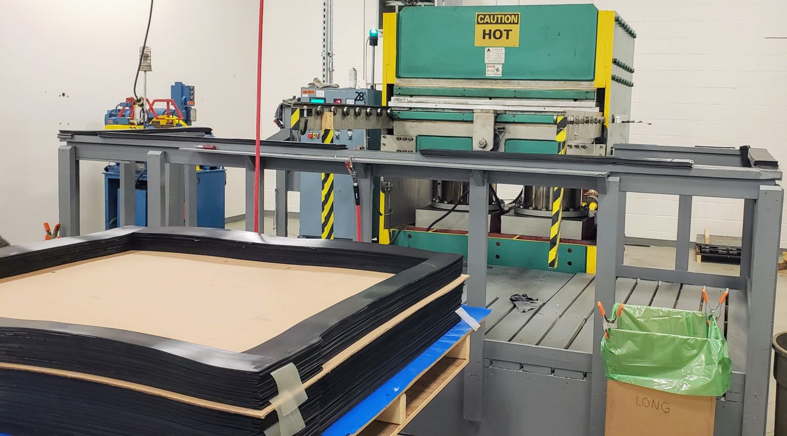 Rubber Presses - Prince Rubber and Plastics